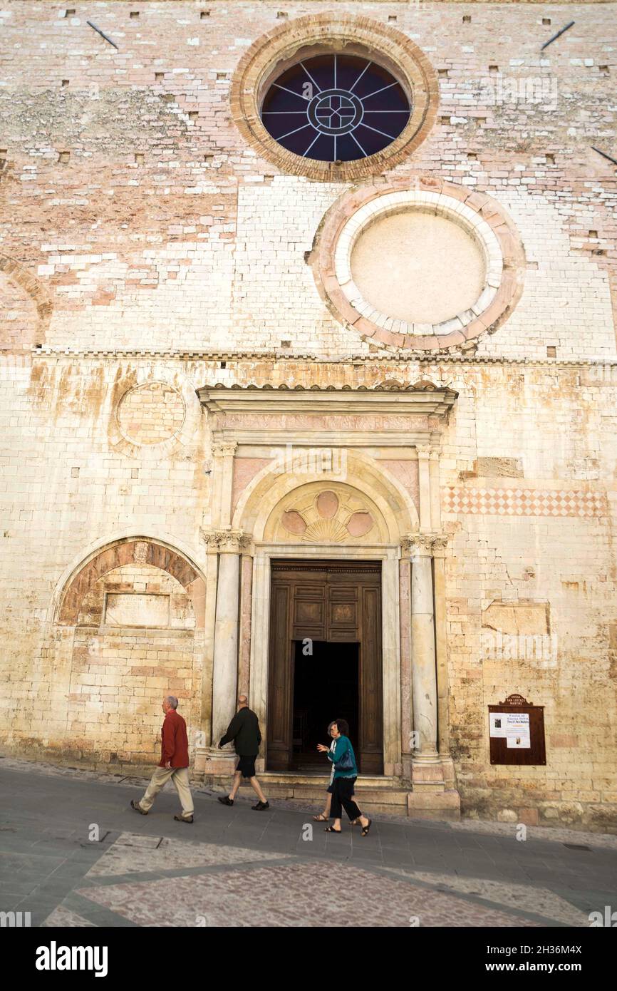 Chiesa di San Lorenzo church, façade, Spello, Umbria, Italy, Europe ...
