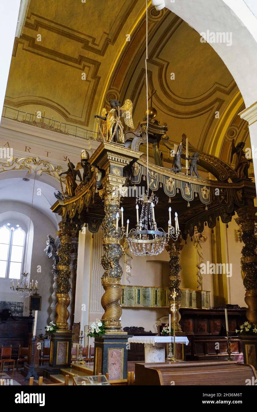 Spello chiesa di san lorenzo hi-res stock photography and images - Alamy