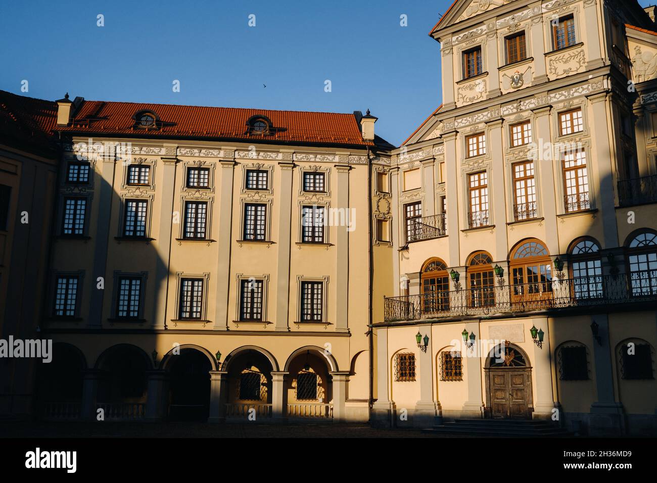 Medieval noble's castle hi-res stock photography and images - Alamy