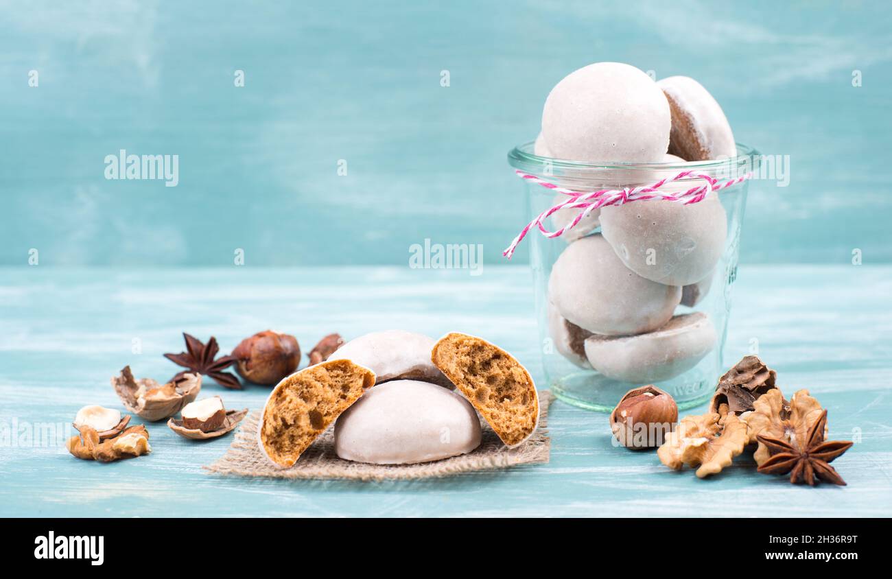 Peppernuts hi-res stock photography and images - Alamy