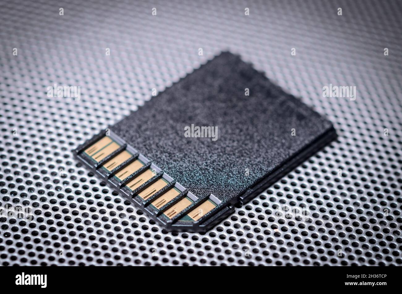 Non secure hi-res stock photography and images - Alamy