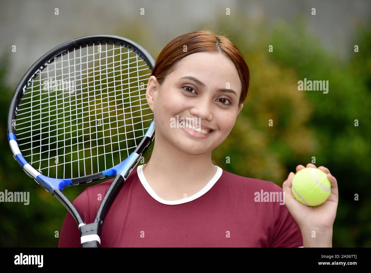 Tennis rackets park hi-res stock photography and images - Alamy