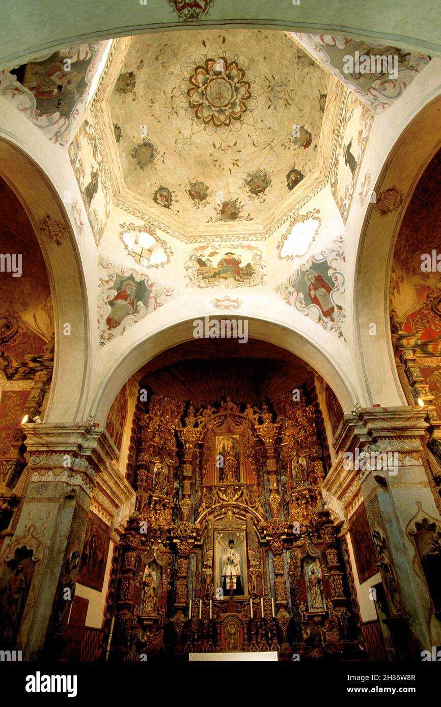 Tucson arizona church interior hi-res stock photography and images - Alamy