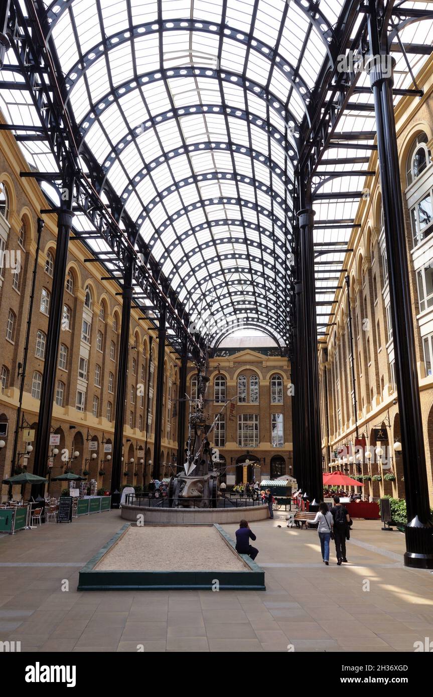 Hays gallery hi-res stock photography and images - Alamy