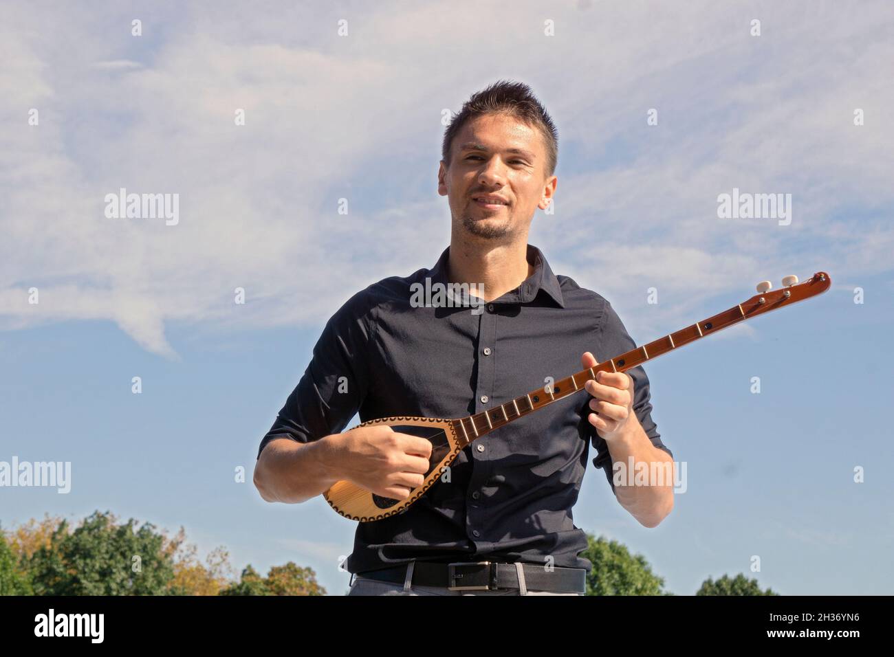 Cifteli hi-res stock photography and images - Alamy