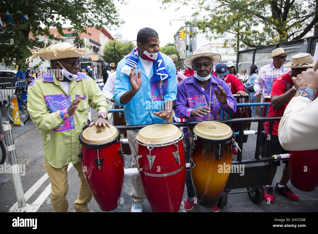 Panamanian Parade on Franklin Avenue in Brooklyn, NY, the largest ...