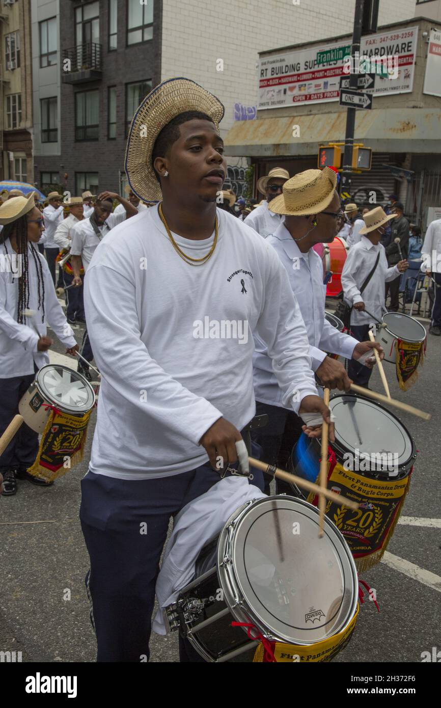 Panamanian Parade on Franklin Avenue in Brooklyn, NY, the largest ...