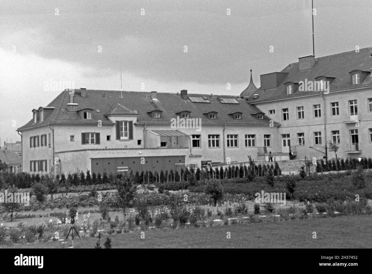 Gebäude des Kaiser Wilhelm Instituts für Physik in Berlin Dahlem ...