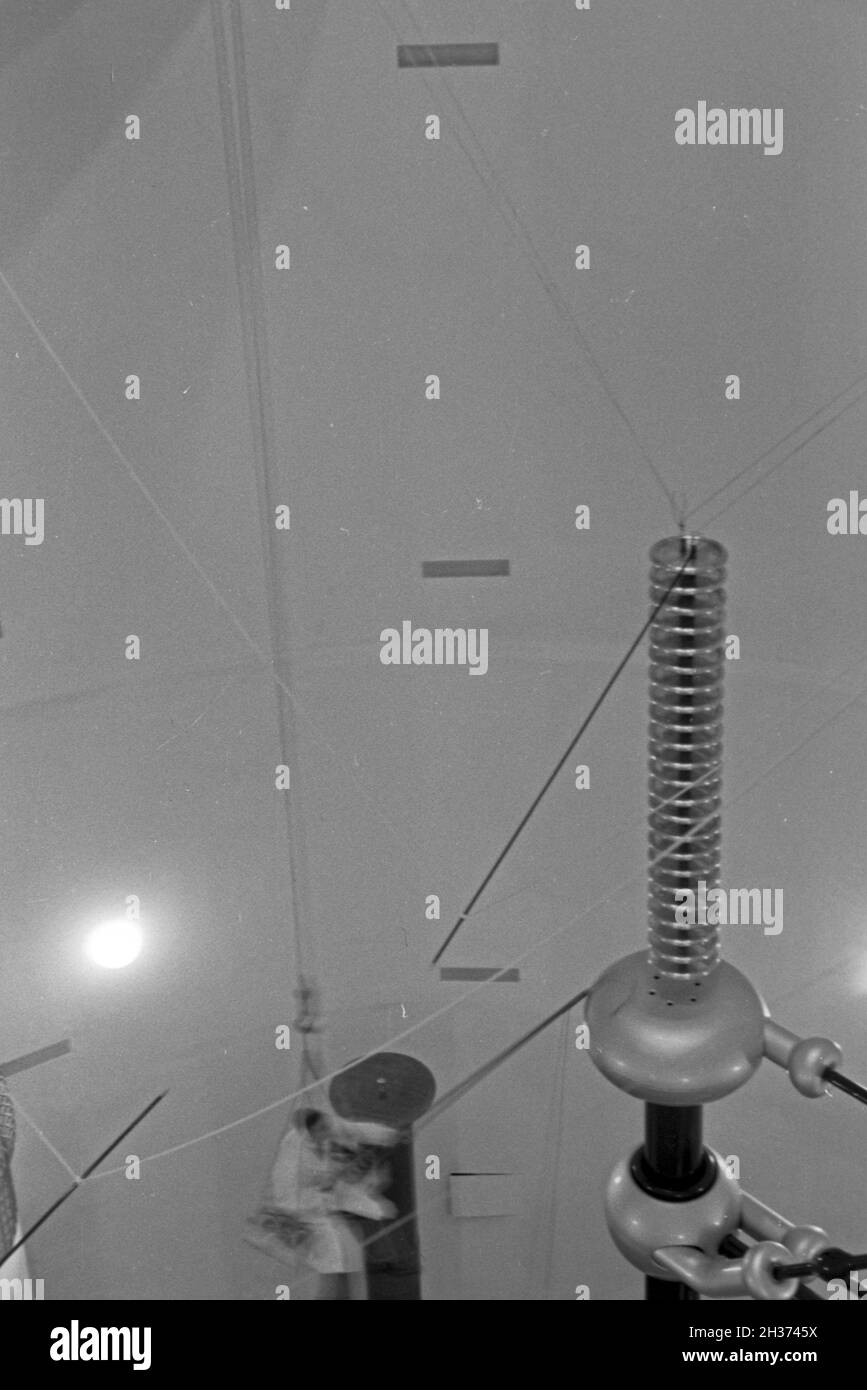 Kaiser wilhelm institute for physics hi-res stock photography and ...