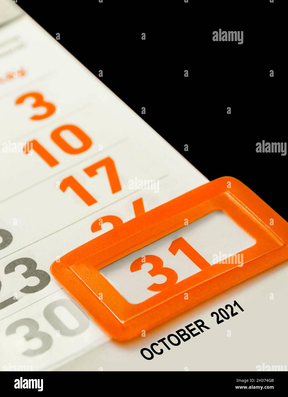 October 2021 calendar hi-res stock photography and images - Alamy