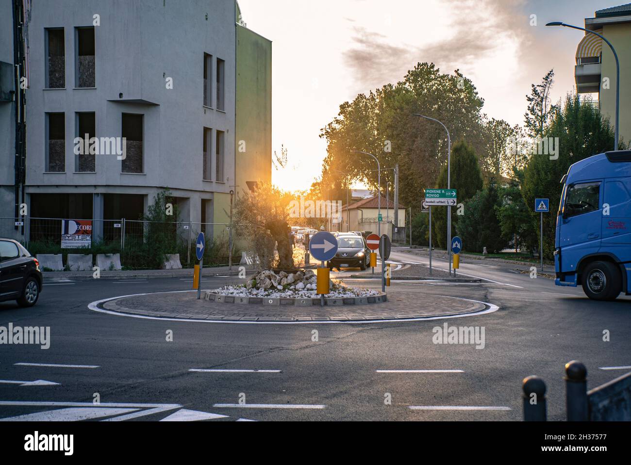 ROVIGO, ITALY 26 OCTOBER 2021: Busy roundabout intersection Stock Photo ...