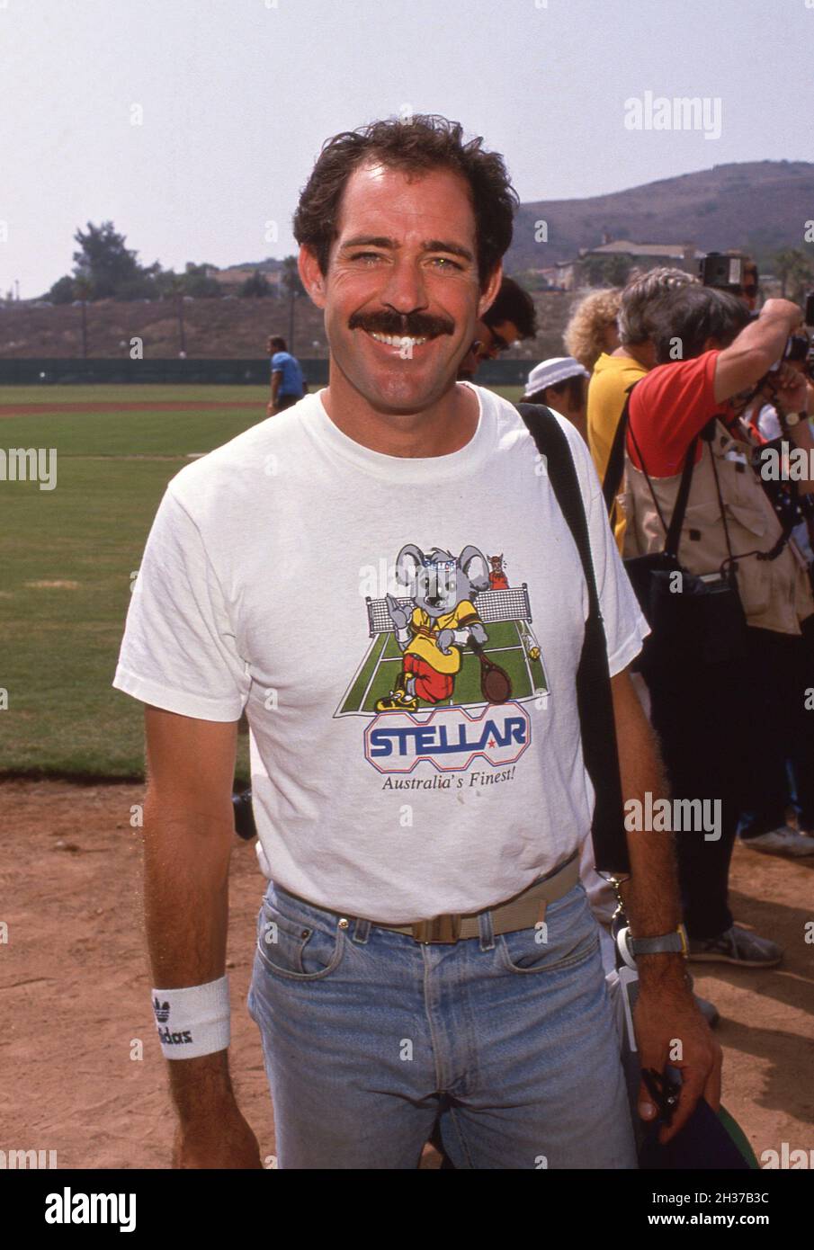 Barry Williams at the First Annual Neighborhood Youth Association ...