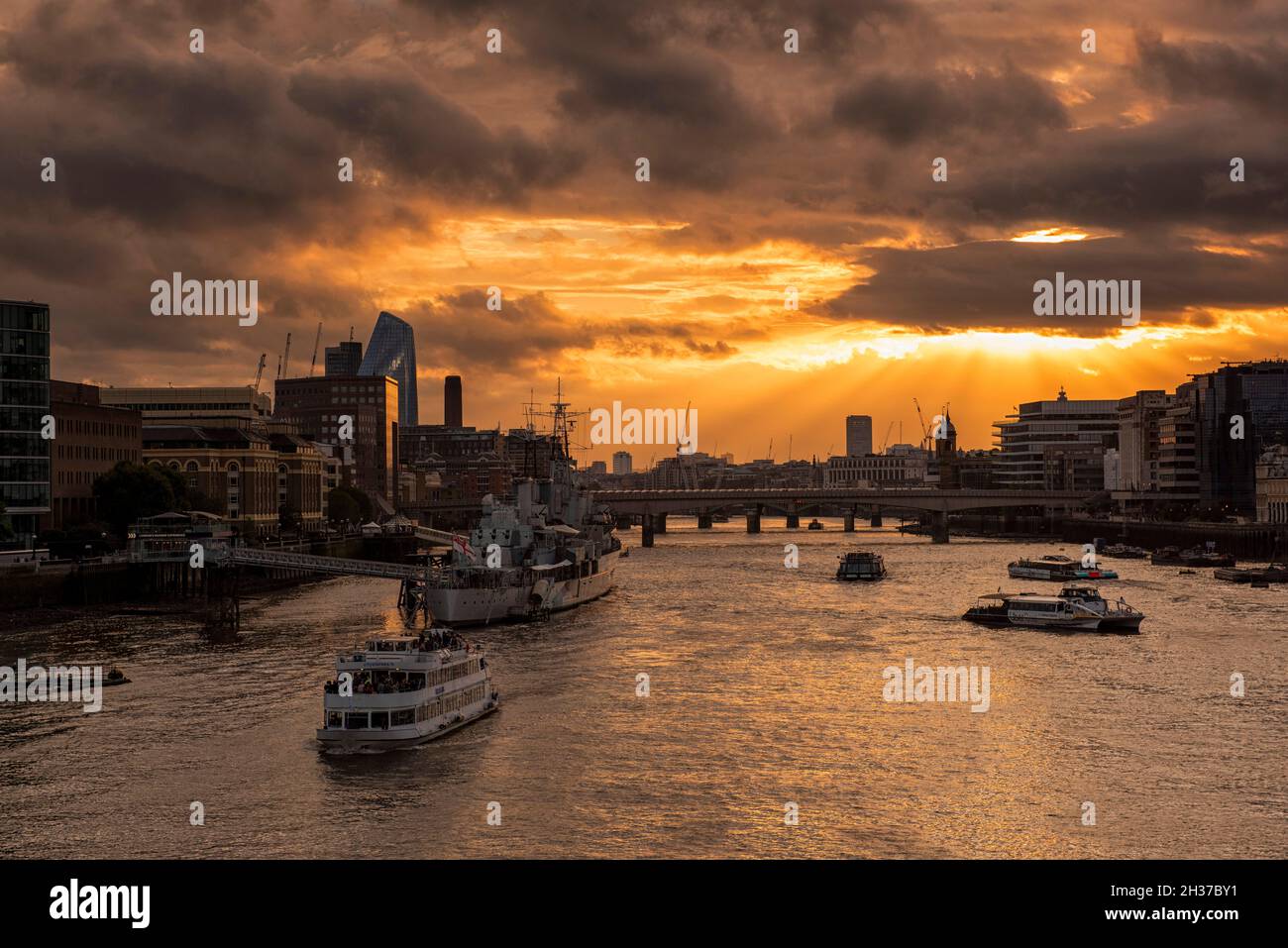 Sunset on the River Thames towards London Bridge, captured from Tower ...