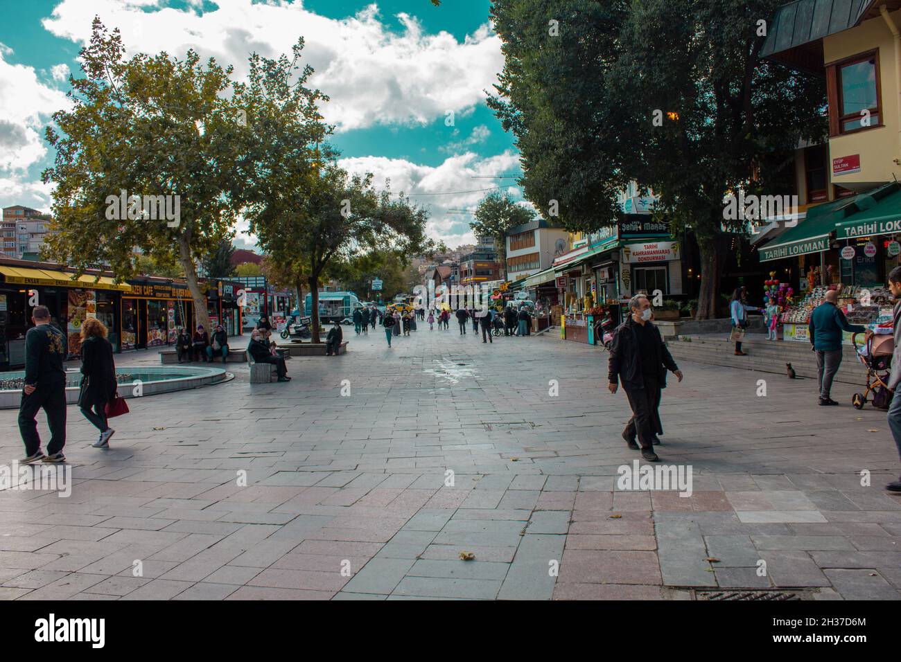 Eyup sultan square hi-res stock photography and images - Alamy