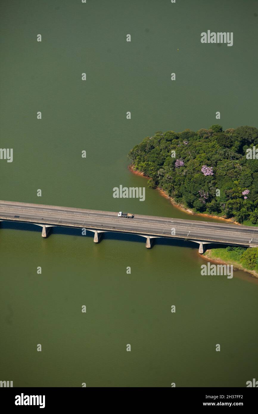 Aerial view bridge above curvy hi-res stock photography and images - Alamy