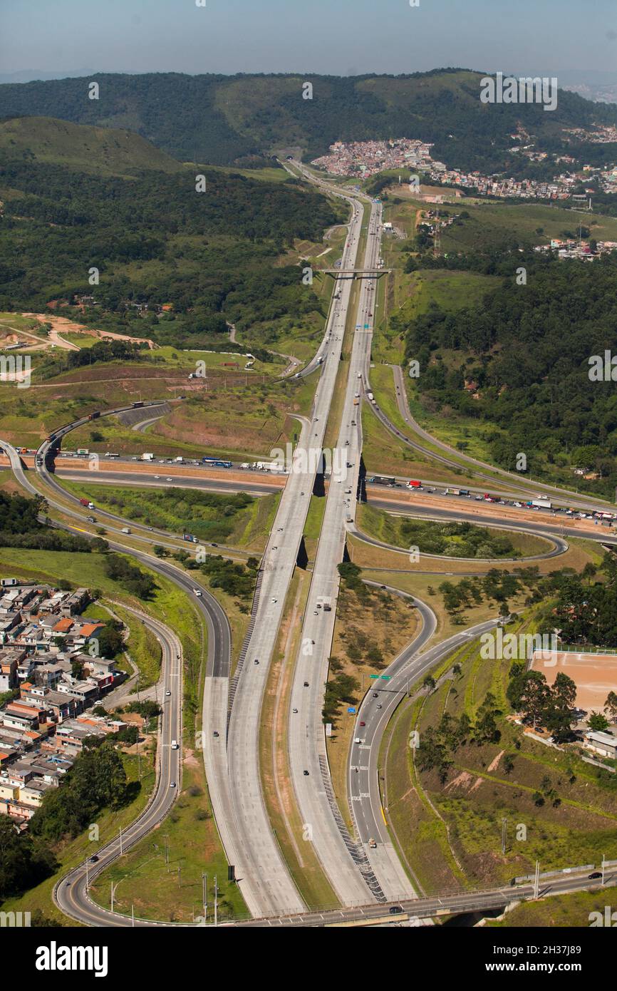 Aerial view of road and highway - bridge Stock Photo - Alamy