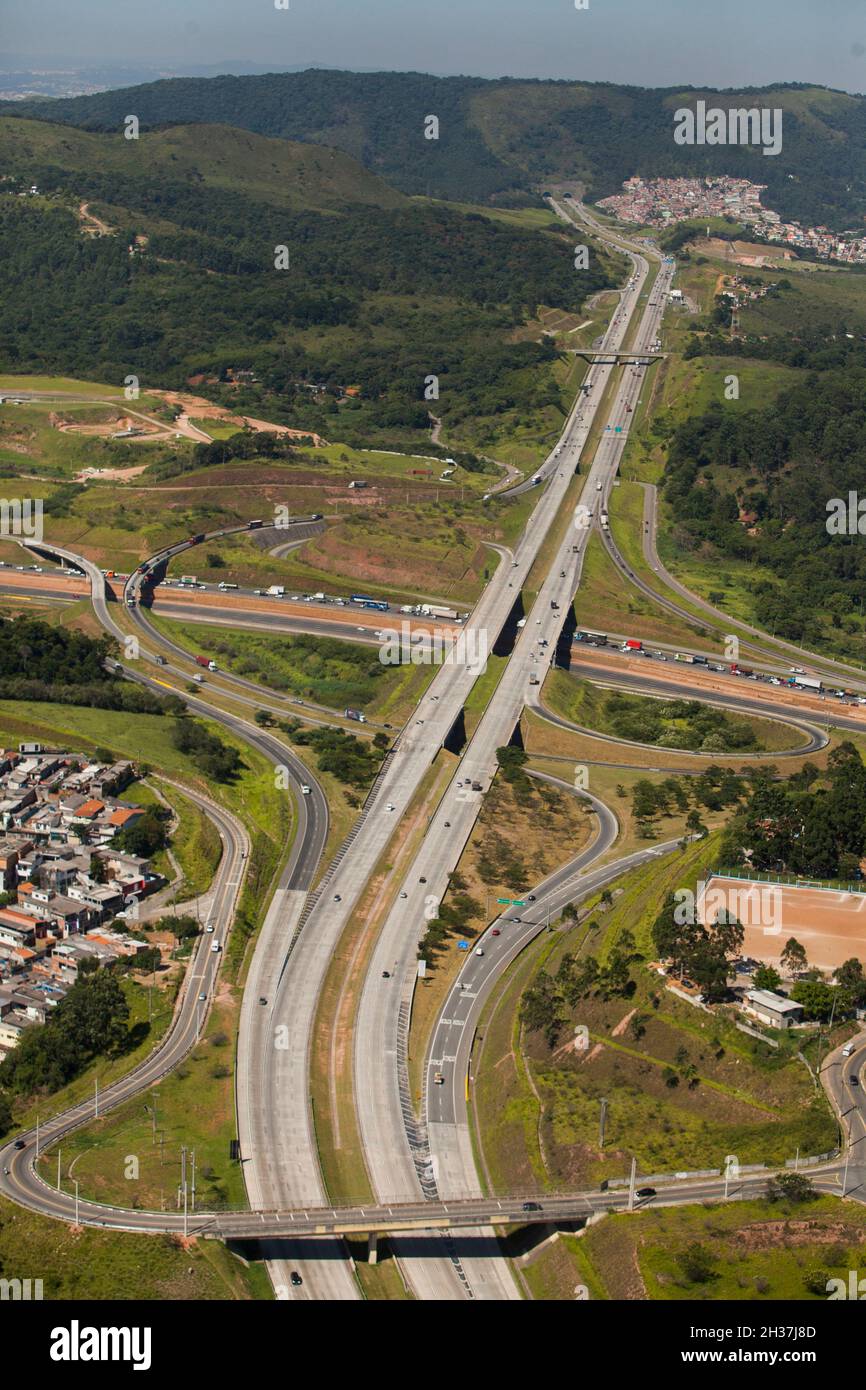 Aerial view of road and highway - bridge Stock Photo - Alamy