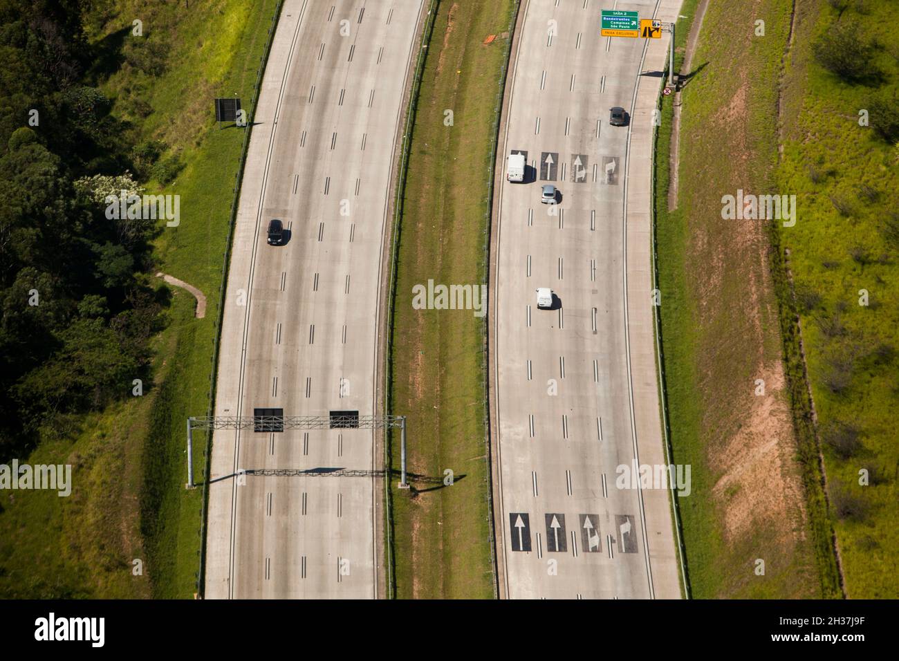 Aerial view of road and highway - bridge Stock Photo - Alamy