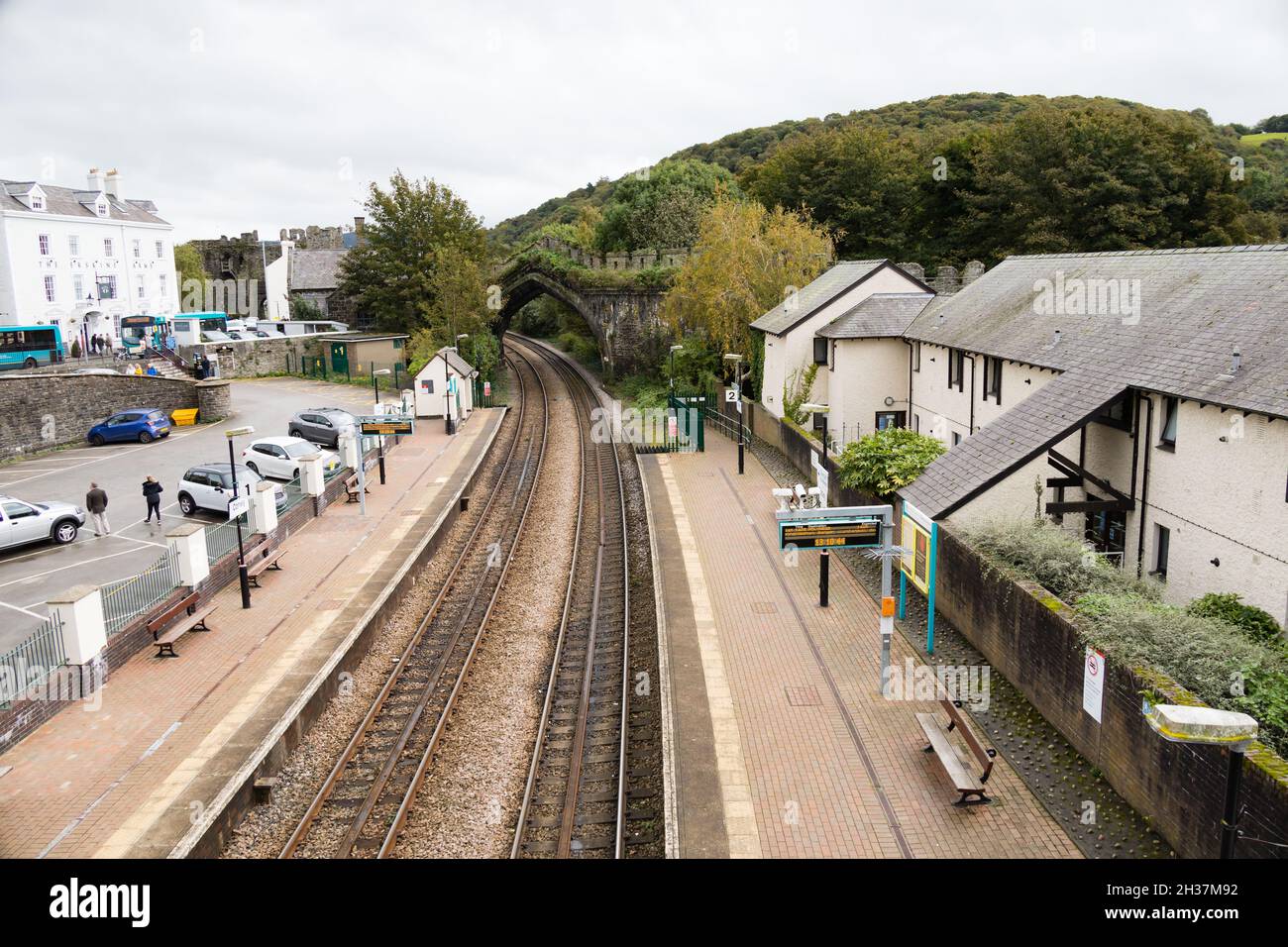 Conwy railway bridge hi-res stock photography and images - Alamy