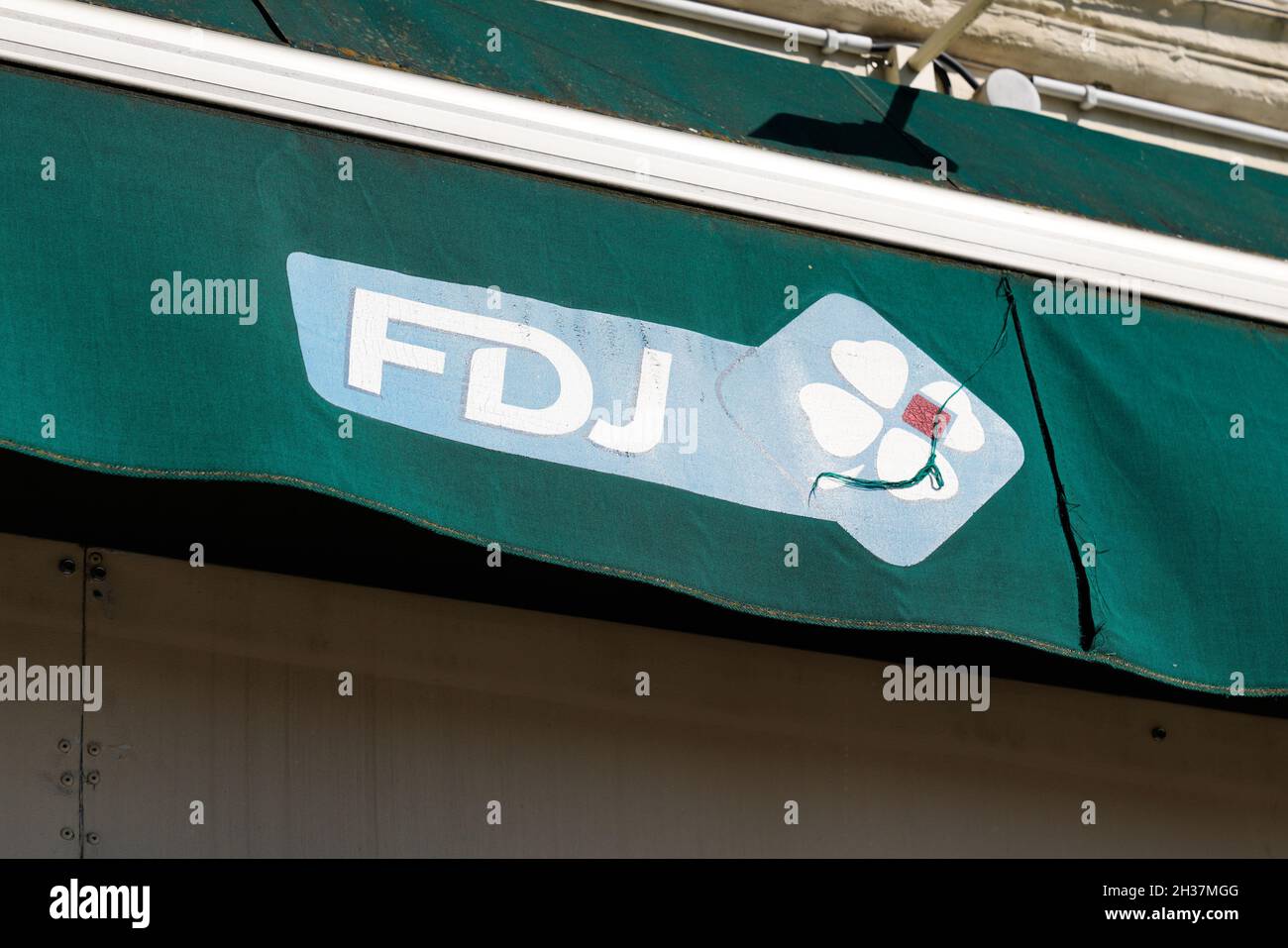 Fdj logo hi-res stock photography and images - Alamy
