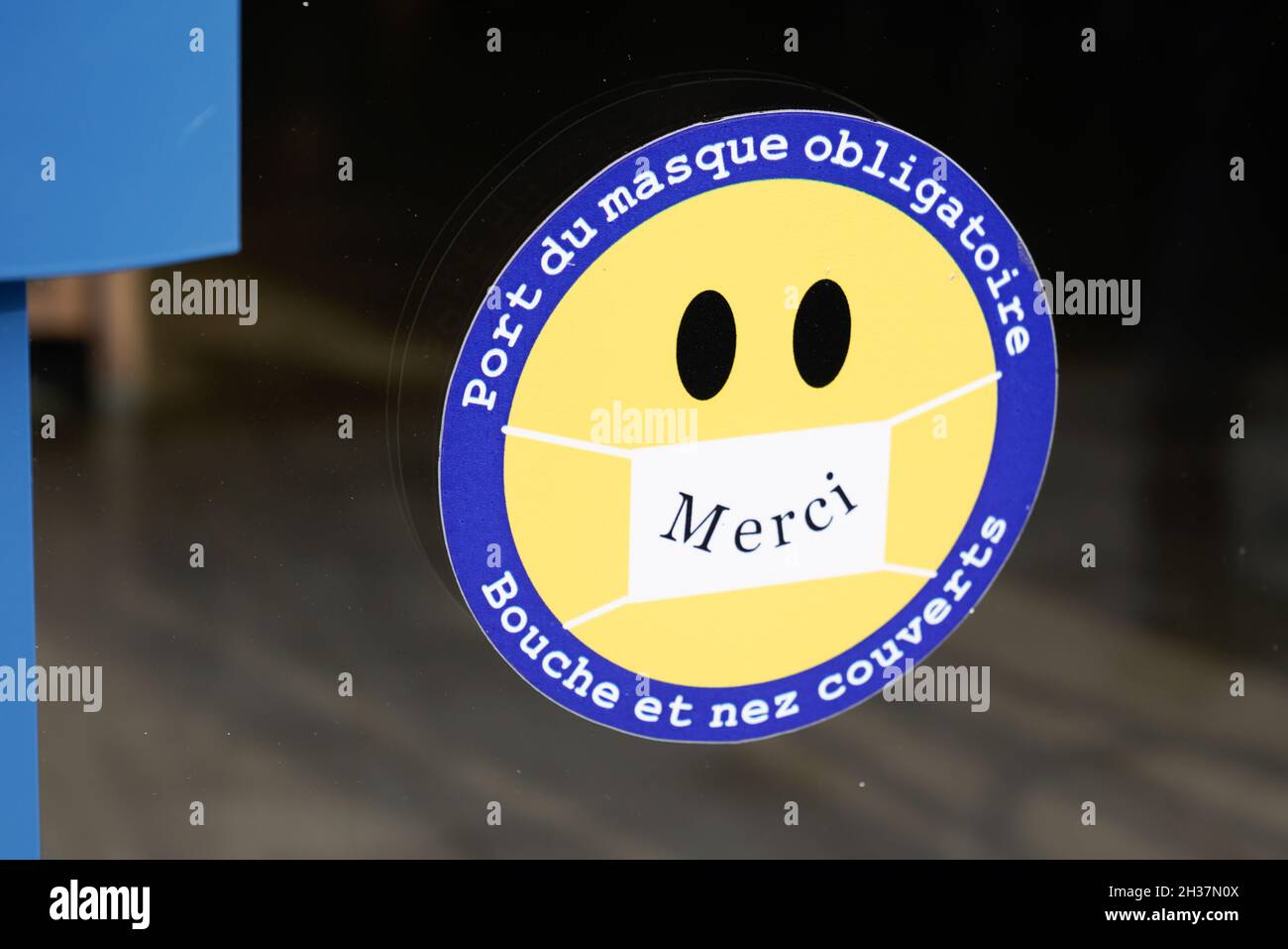 Masque obligatoire france hi-res stock photography and images - Alamy