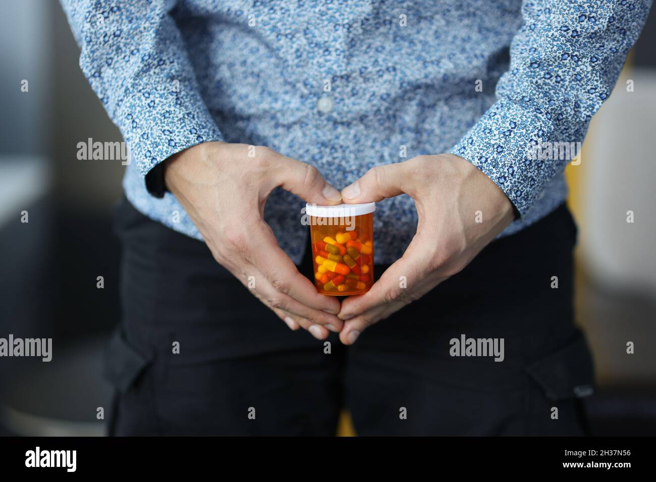 Prostate capsules hi-res stock photography and images - Alamy