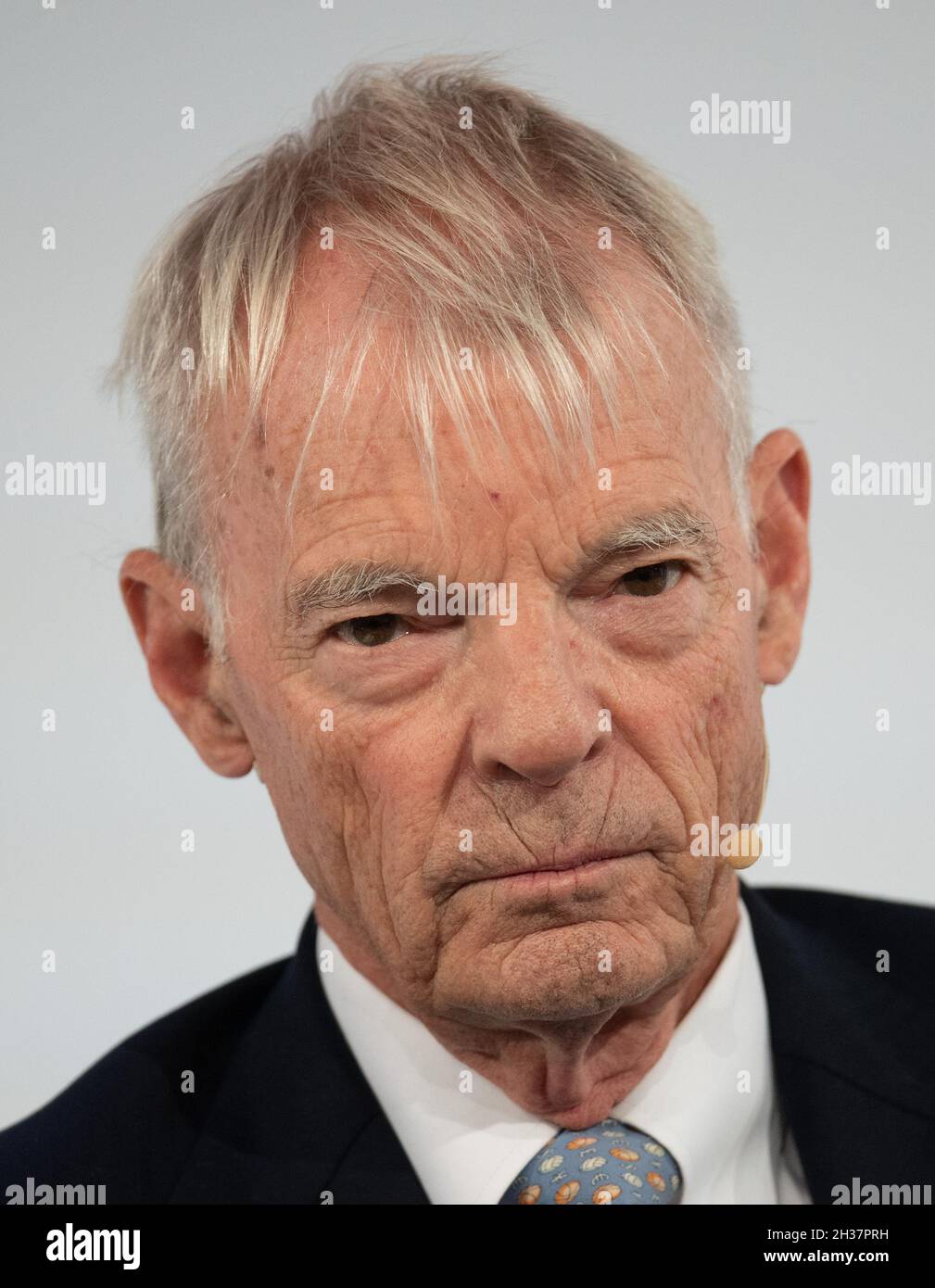 Michael spence hi-res stock photography and images - Alamy