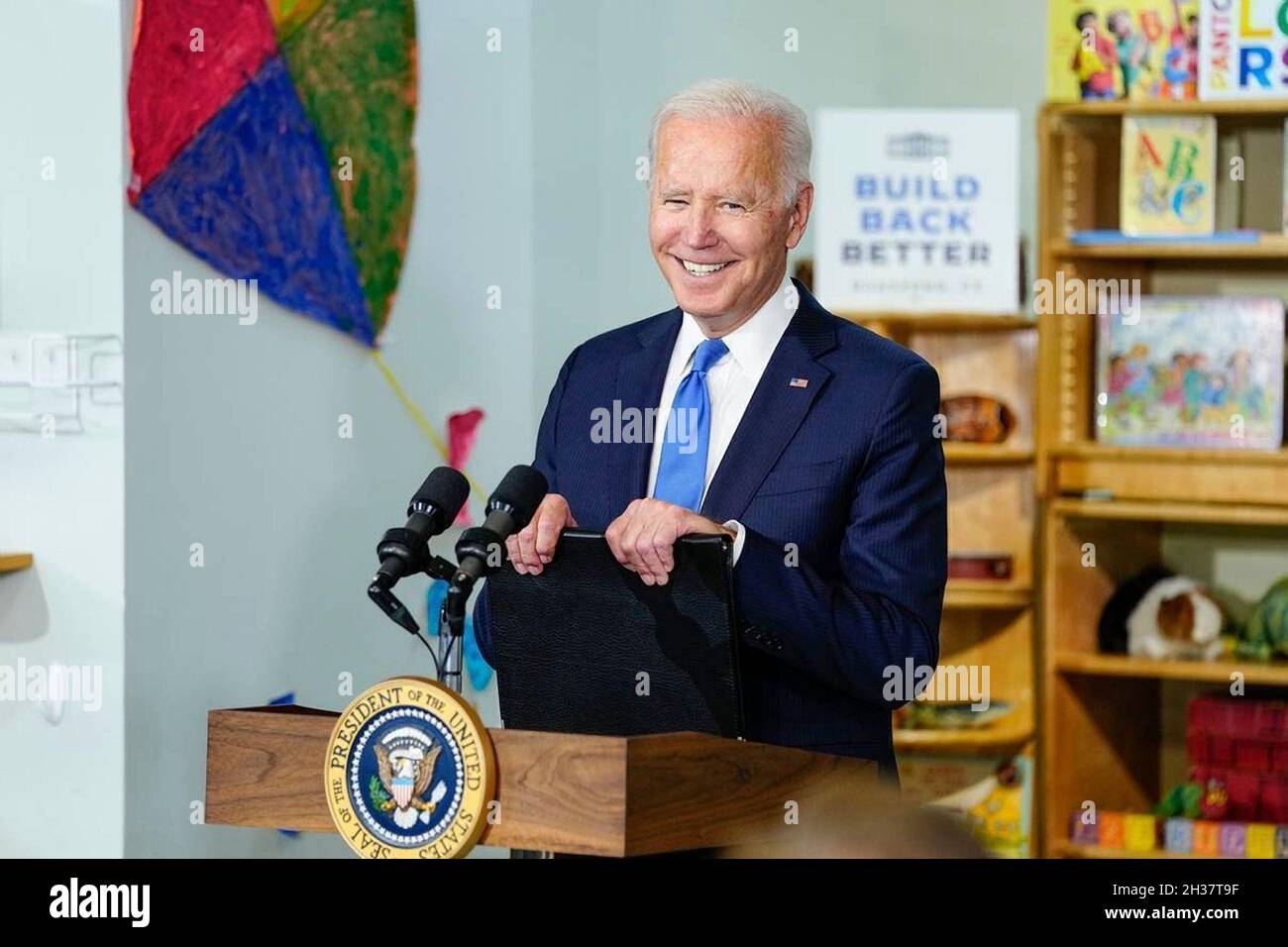 Build build build program hi-res stock photography and images - Alamy