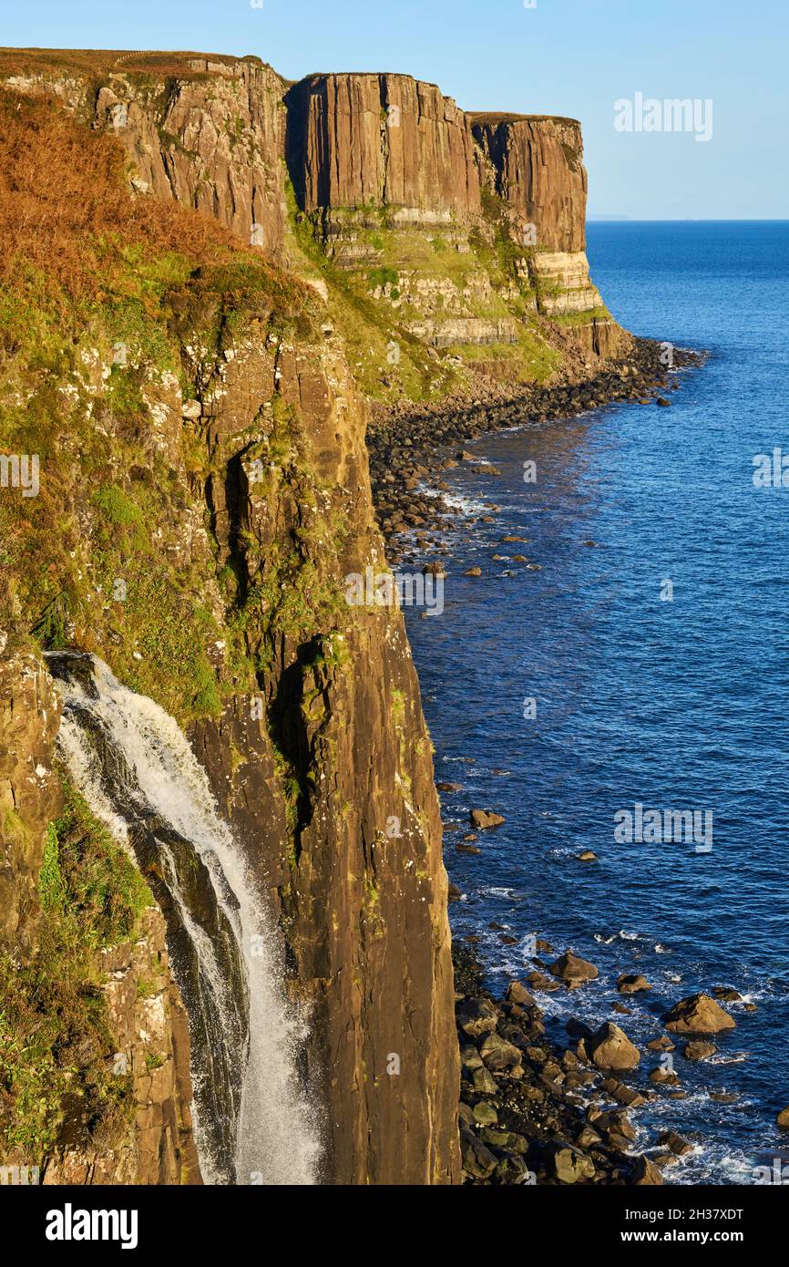 Kilt Rock Waterfall, Isle of Skye Stock Photo - Alamy