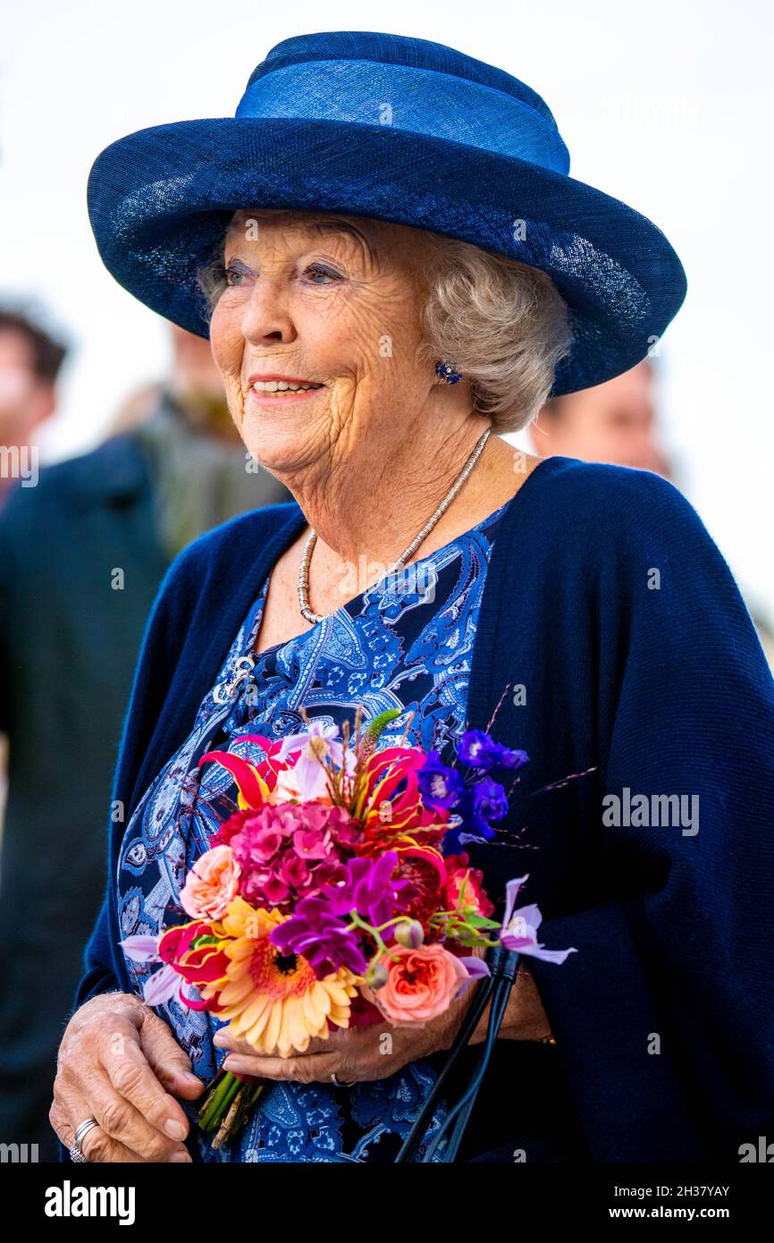 Princess Beatrix at the opening of the Prince Claus Bridge in Dordrecht ...