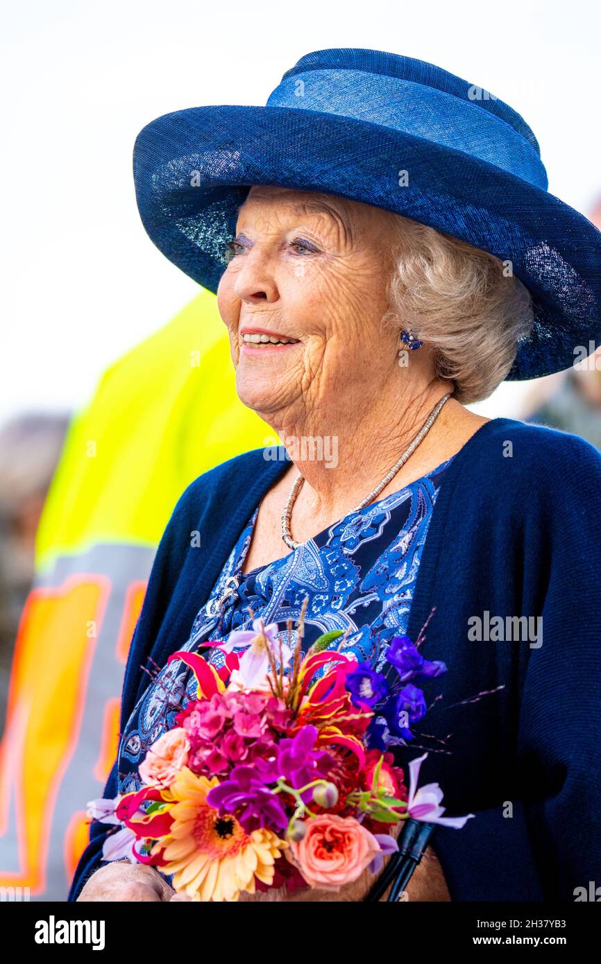 Princess Beatrix at the opening of the Prince Claus Bridge in Dordrecht ...
