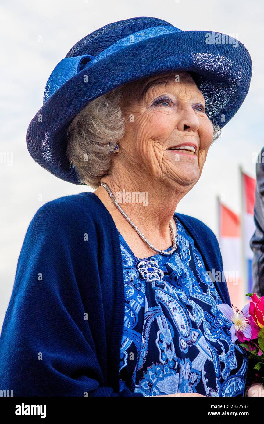 Princess Beatrix at the opening of the Prince Claus Bridge in Dordrecht ...