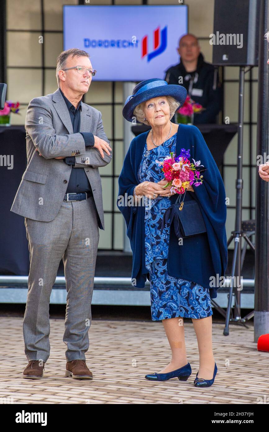 Princess Beatrix at the opening of the Prince Claus Bridge in Dordrecht ...