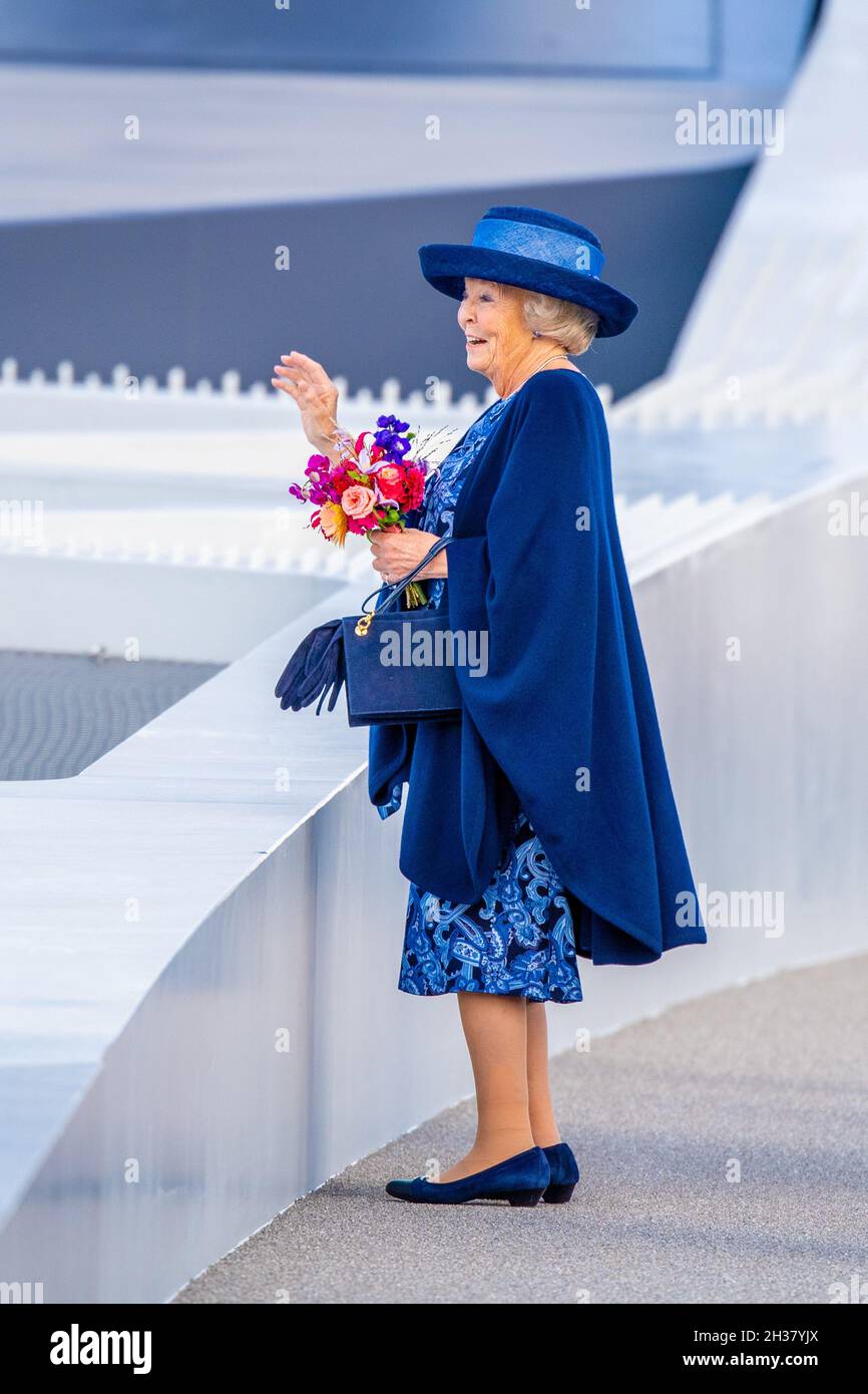 Princess Beatrix at the opening of the Prince Claus Bridge in Dordrecht ...