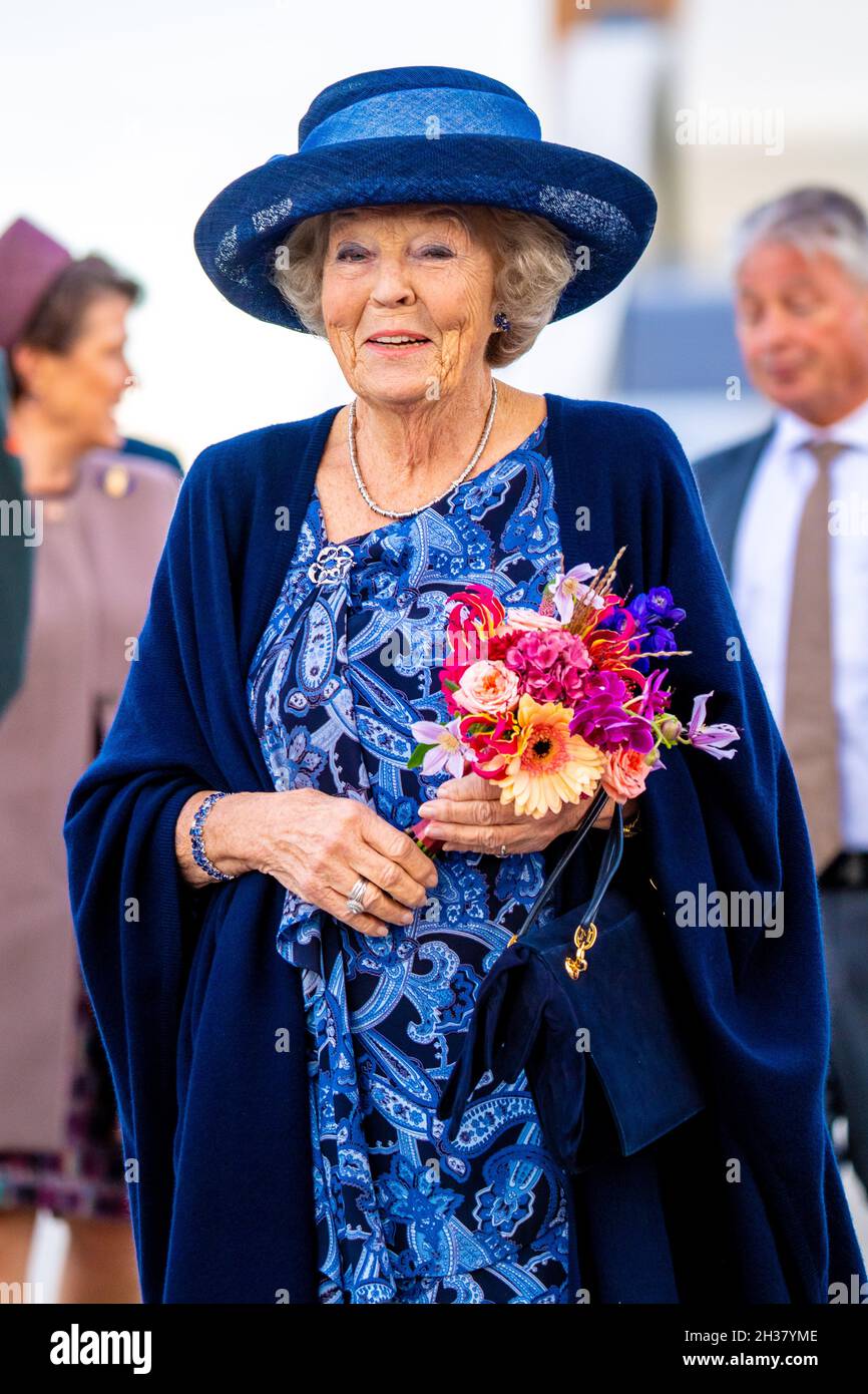 Princess Beatrix at the opening of the Prince Claus Bridge in Dordrecht ...