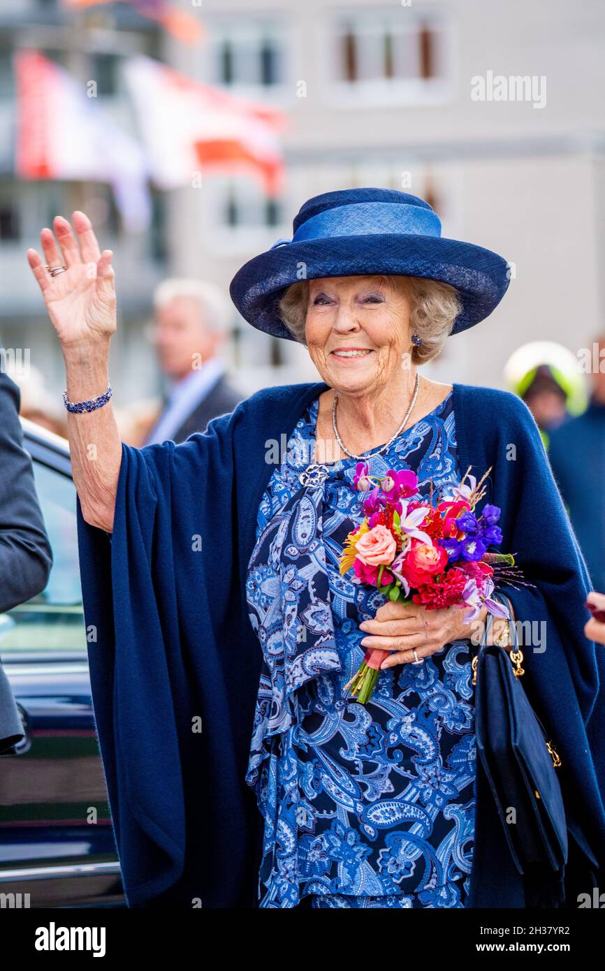 Princess Beatrix at the opening of the Prince Claus Bridge in Dordrecht ...