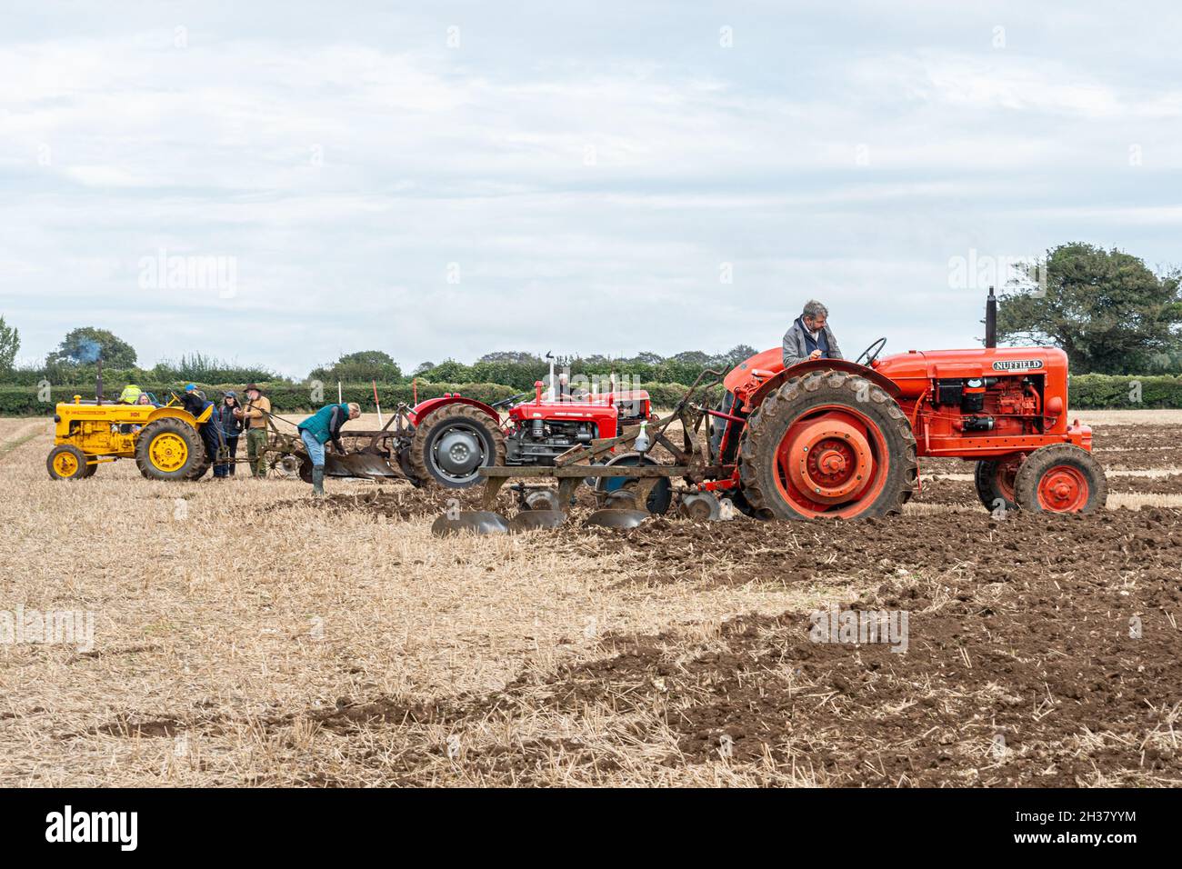 Vintage ploughing match hi-res stock photography and images - Alamy