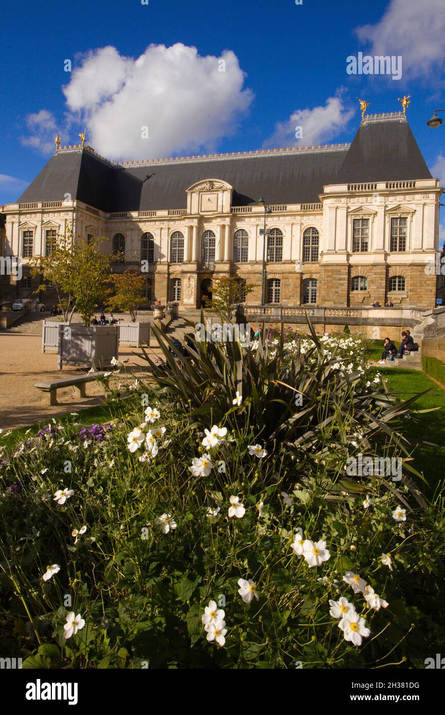 Rennes parlement de bretagne hi-res stock photography and images - Alamy