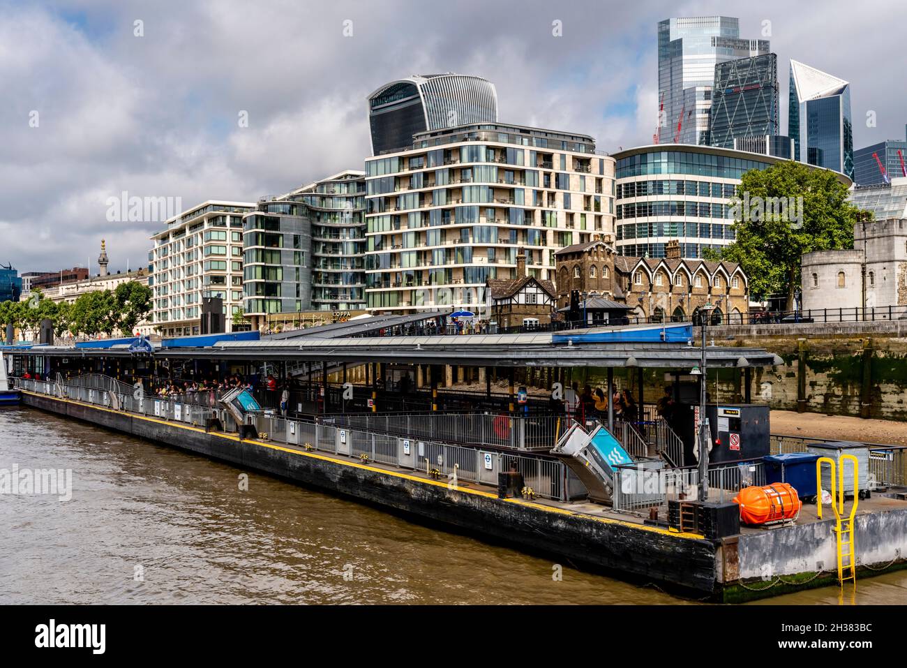 Tower millennium pier hi-res stock photography and images - Alamy