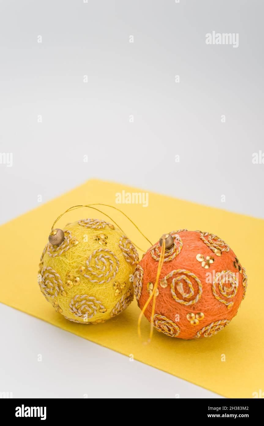 White papier mache christmas decoration hi-res stock photography and ...