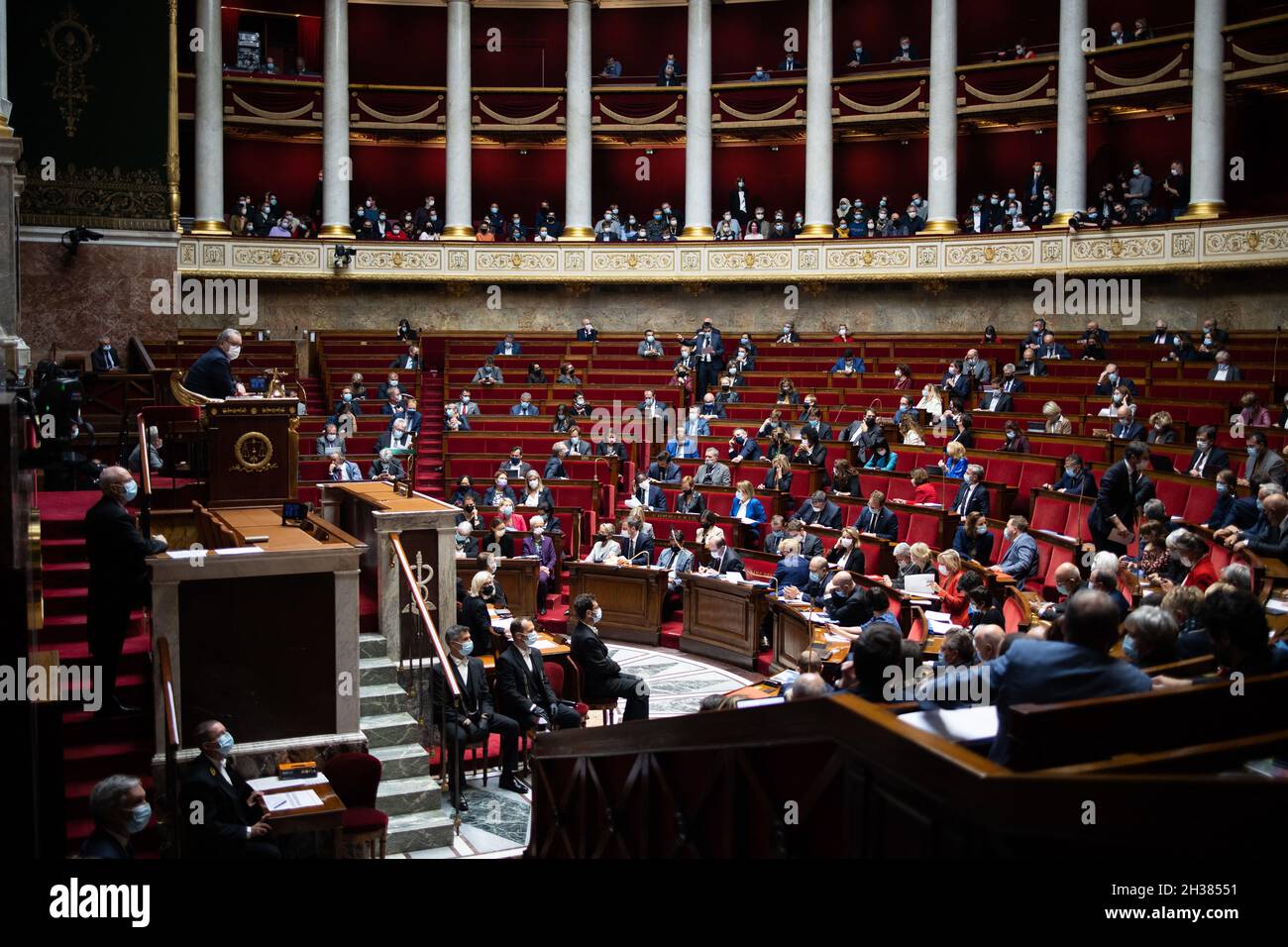Assemblée nationale hémicycle hi-res stock photography and images - Alamy