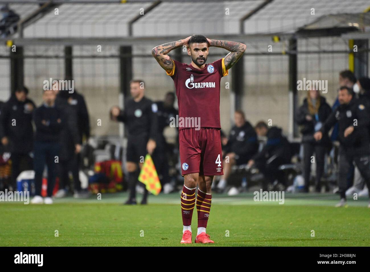 Victor palsson fc schalke 04 hi-res stock photography and images - Alamy