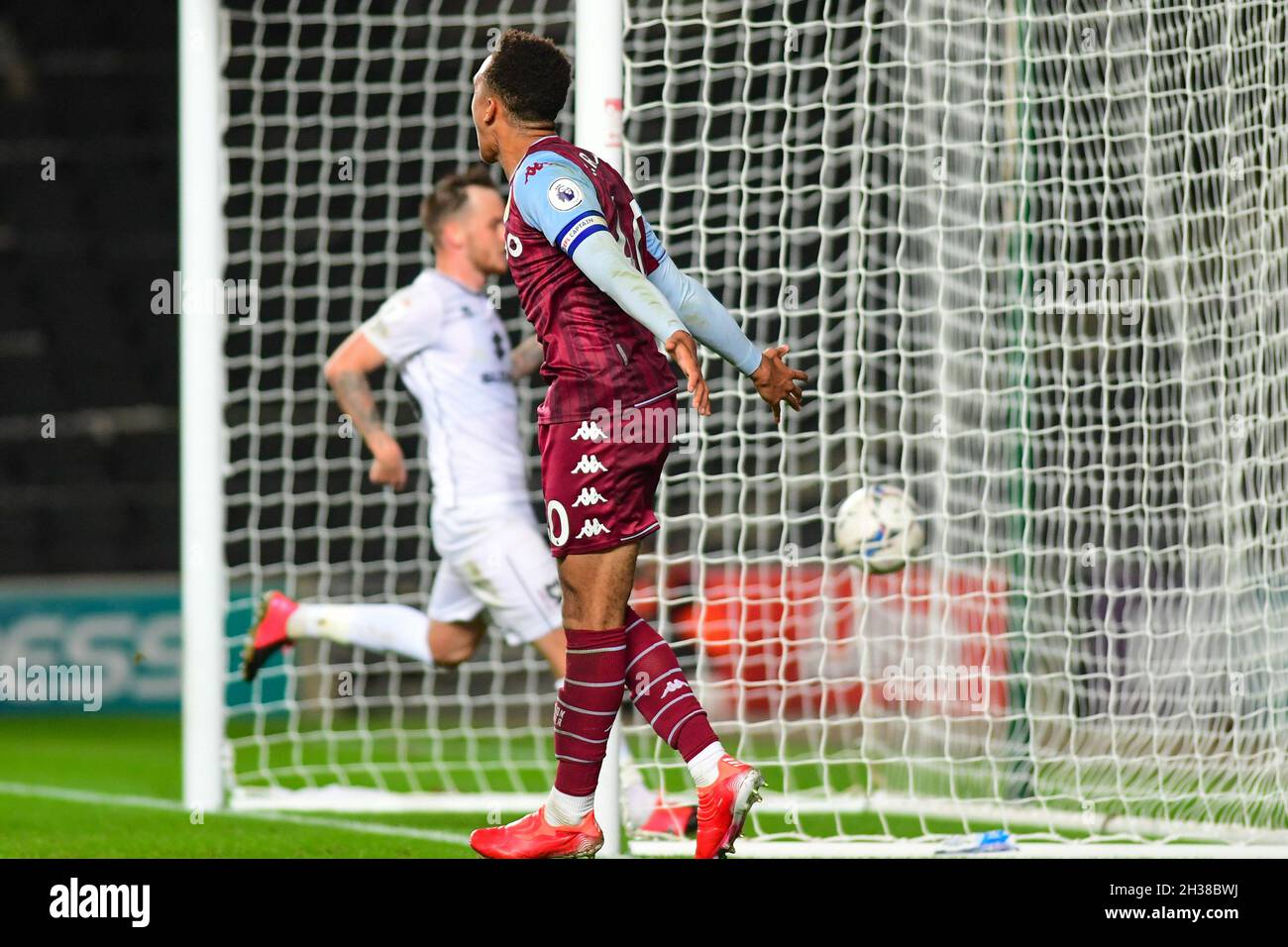 Aaron Ramsey (40 Aston Villa ) celebrates his goal during the EFL Pappa ...