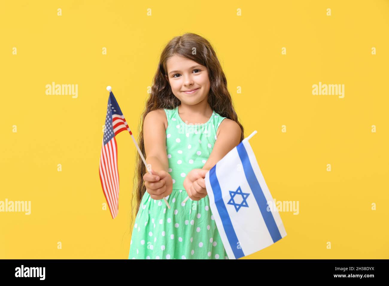 Children different country flags hi-res stock photography and images ...