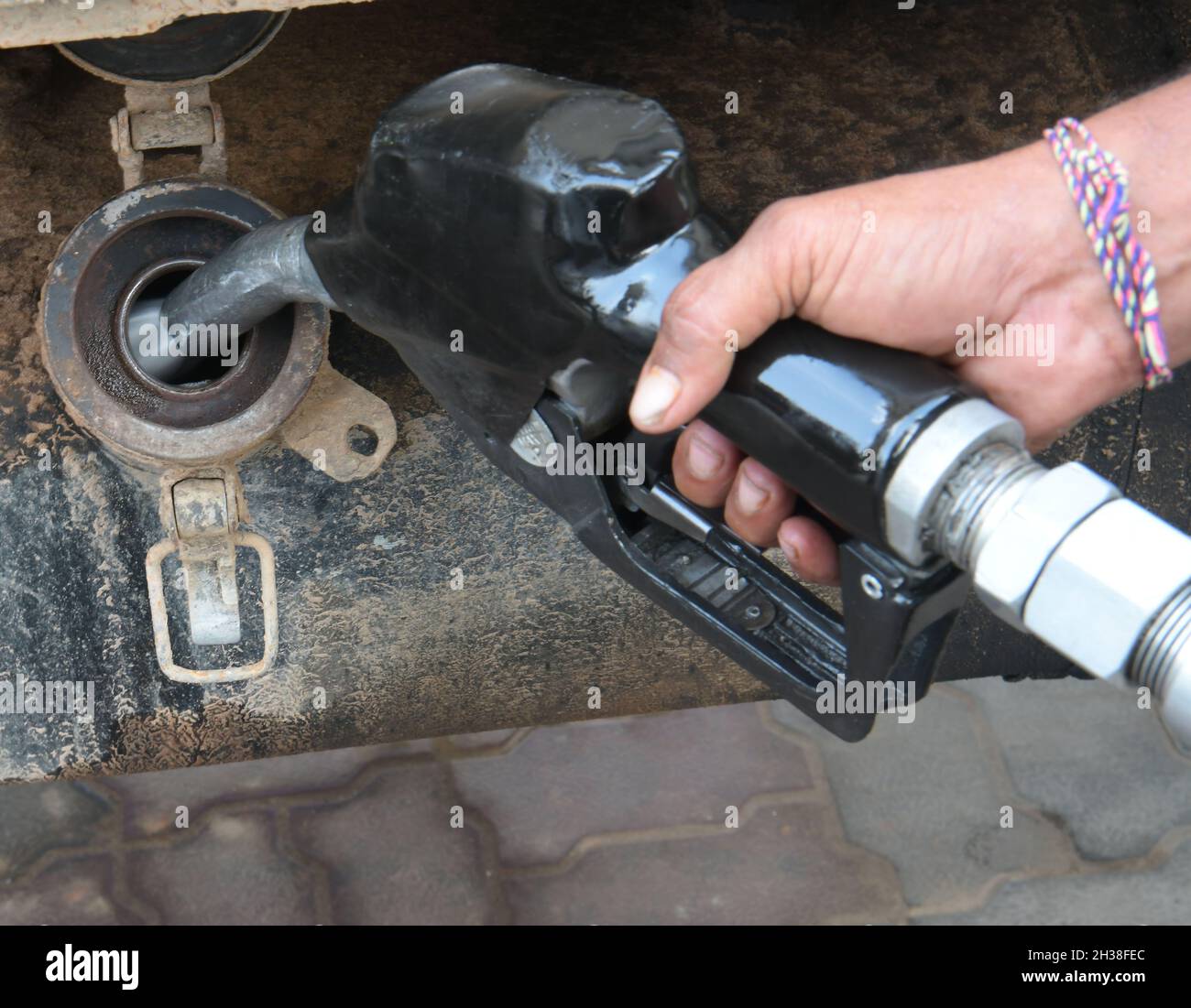 Gas station shed hi-res stock photography and images - Alamy