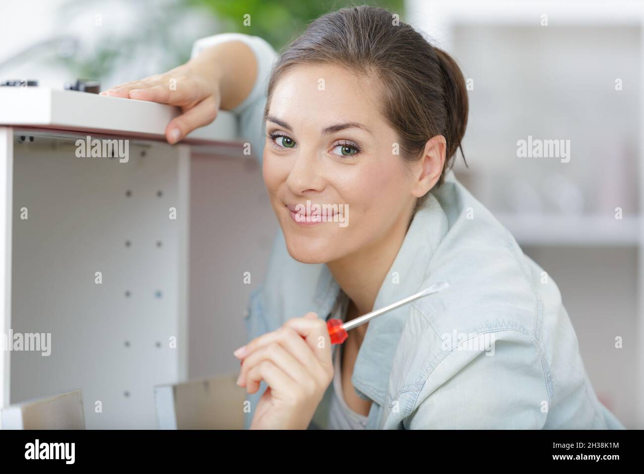 Assembling drawers hi-res stock photography and images - Alamy
