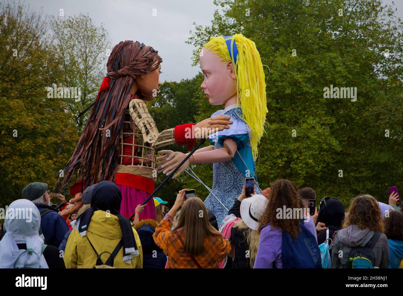 Alice little hi-res stock photography and images - Alamy