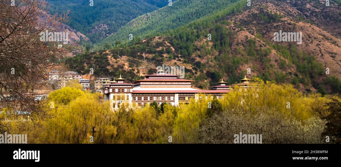 Traditional building in the capital of Bhutan Thimphu against the ...