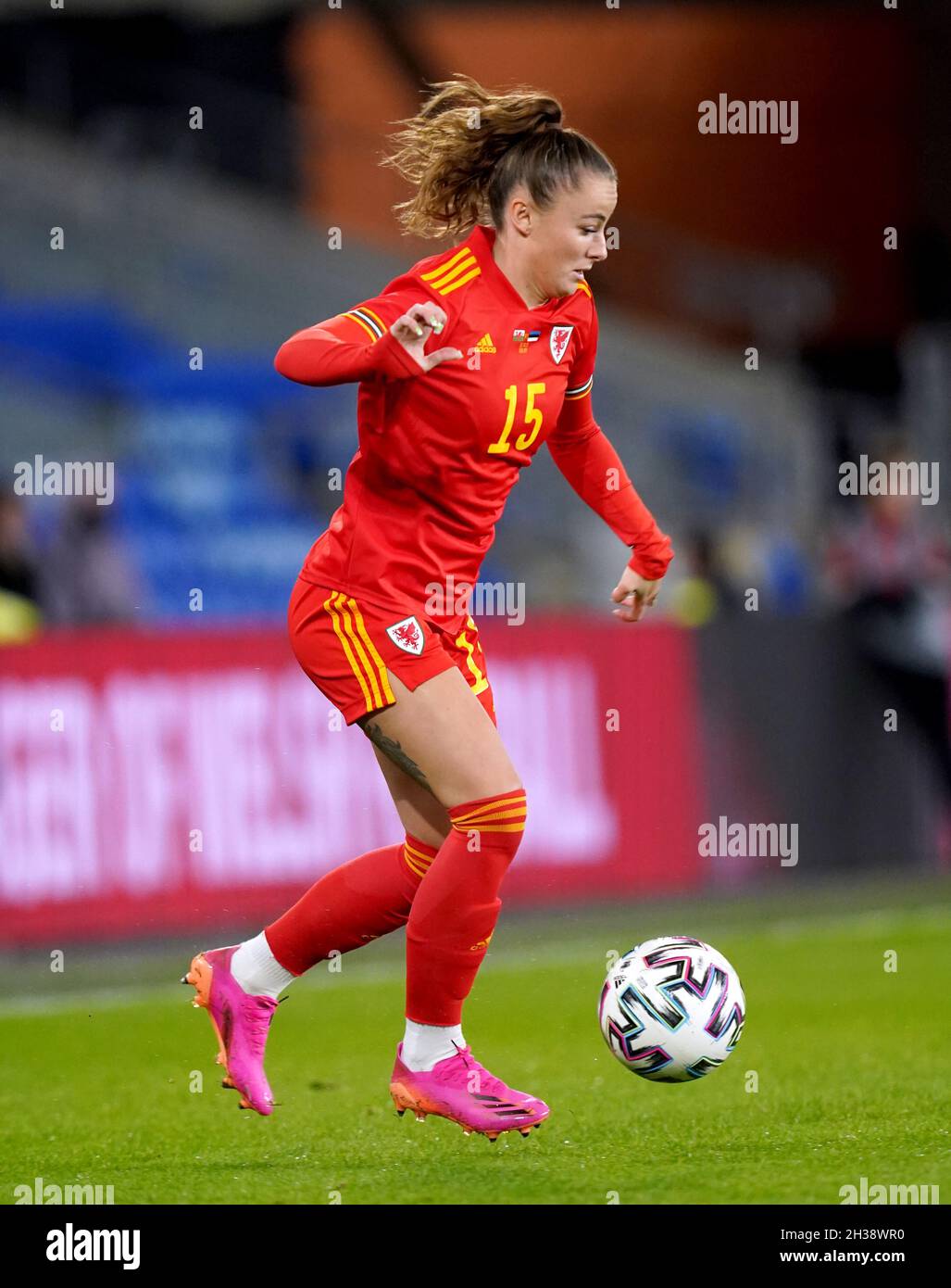 Hannah cain hi-res stock photography and images - Alamy