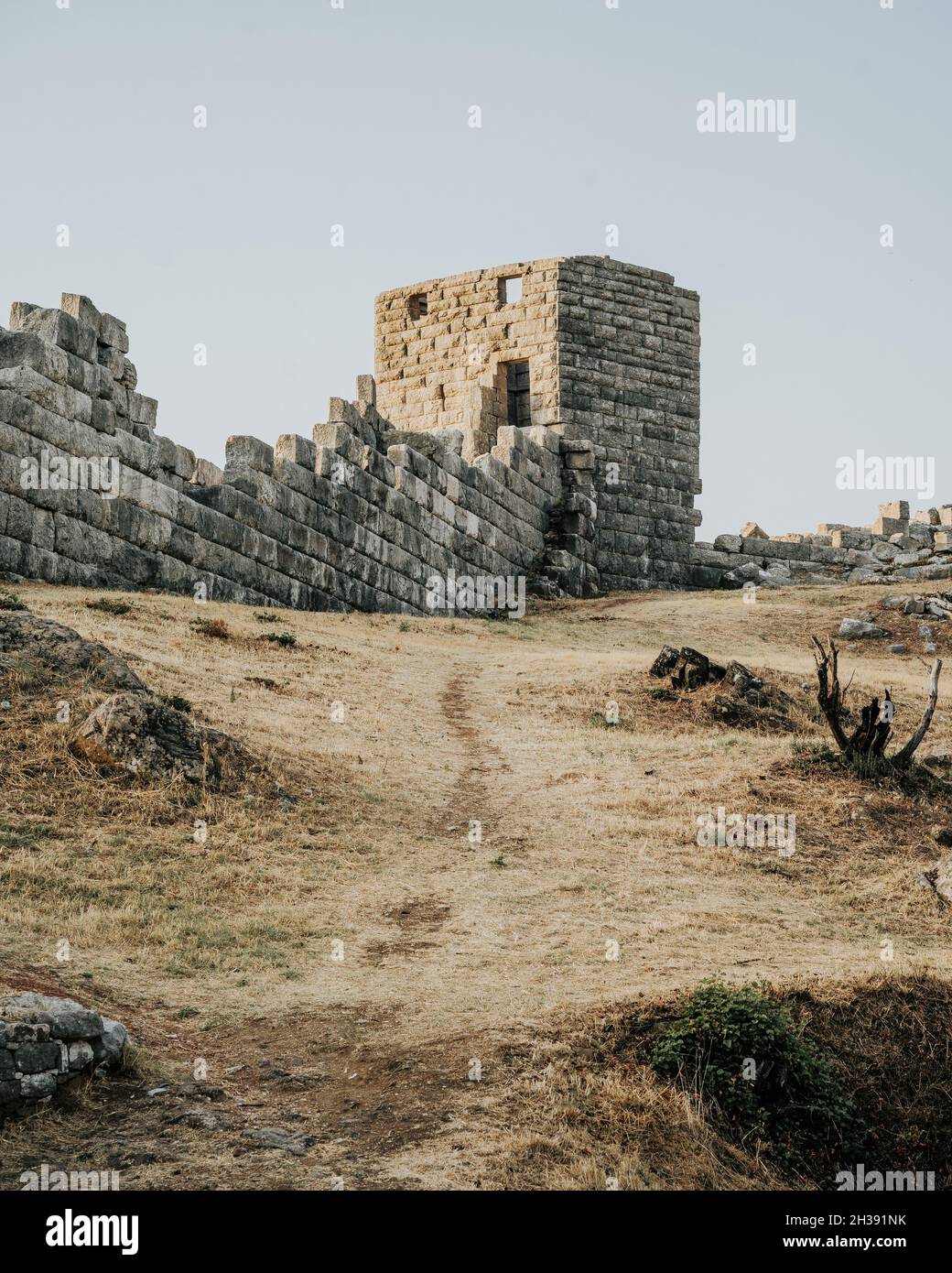 Arcadian gate ruins hi-res stock photography and images - Alamy